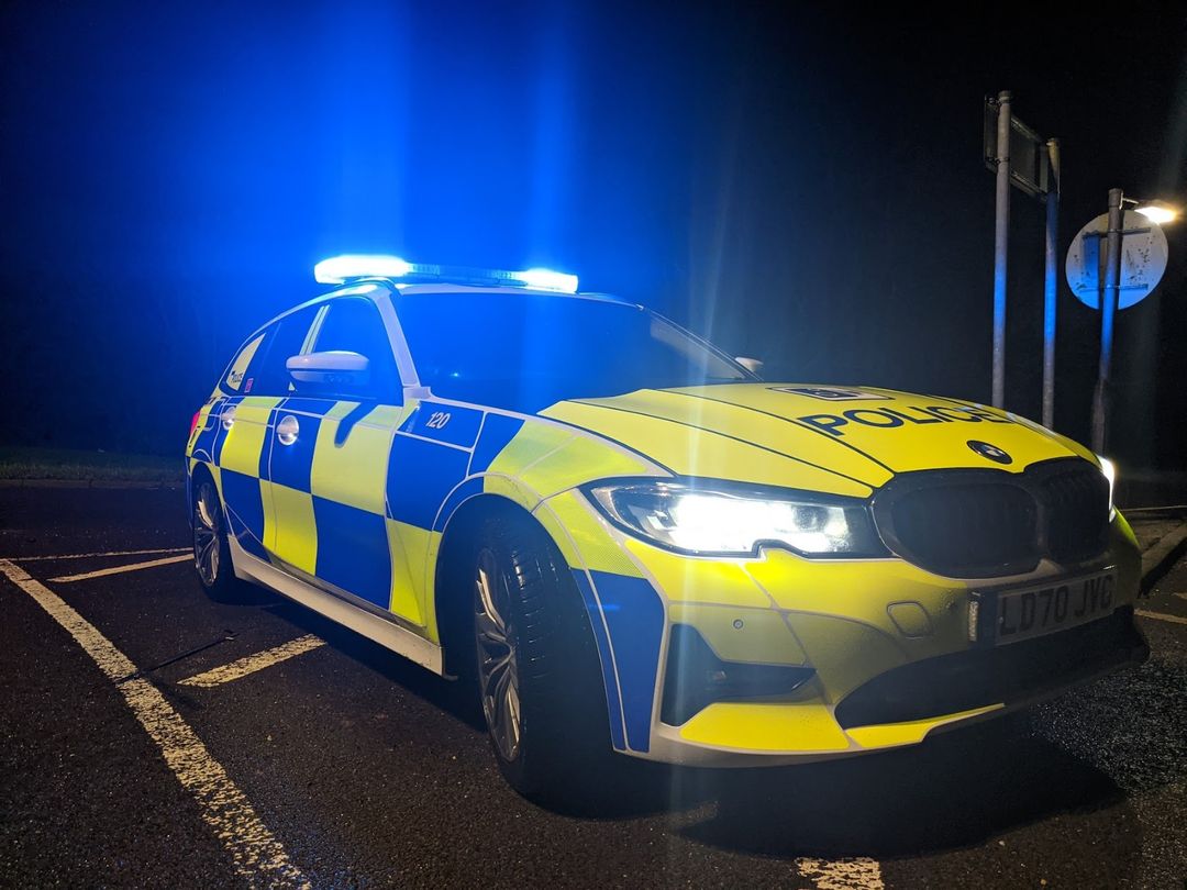 Police hunt man and woman after stolen Range Rover crashes into ...